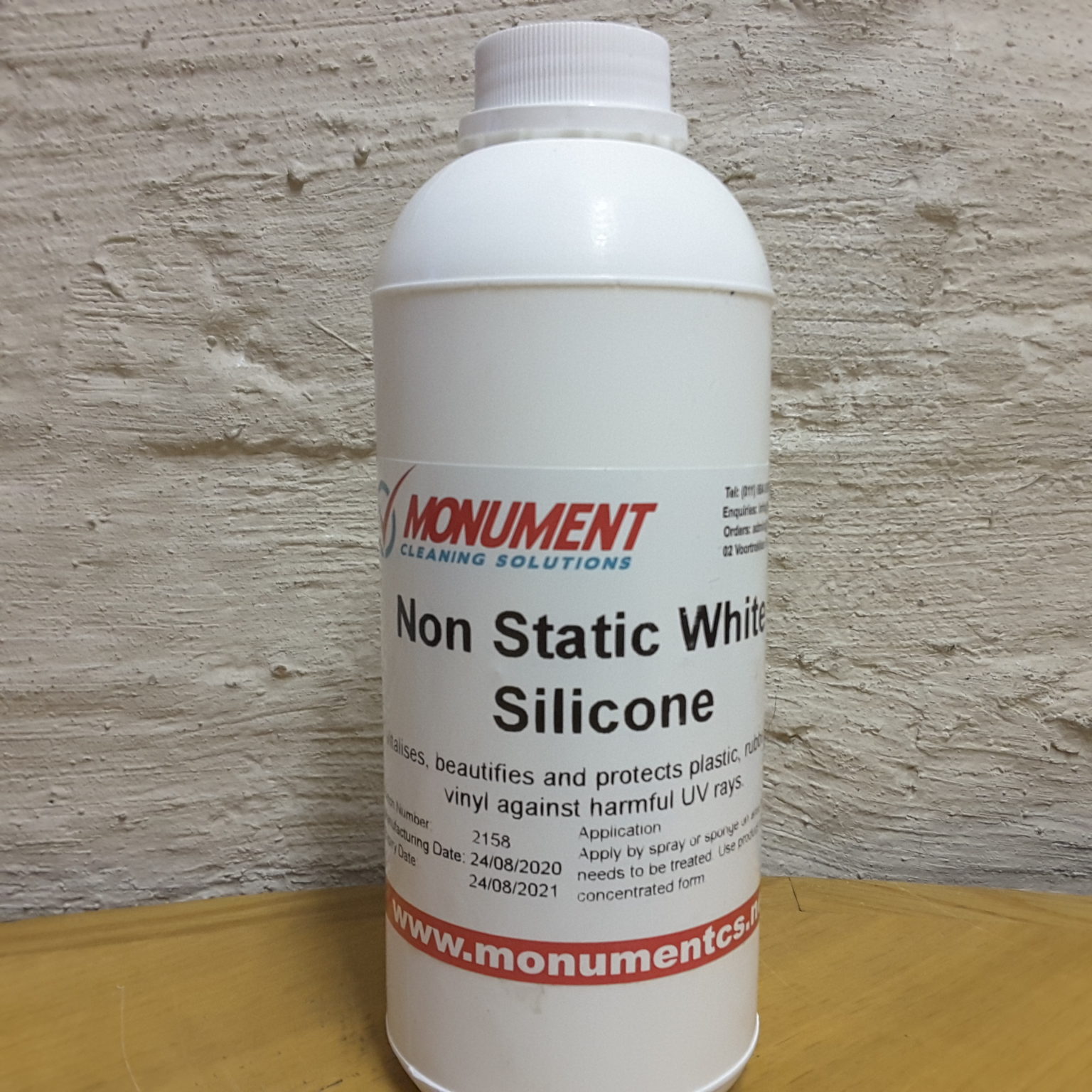 Non Static White Silicone 1L | Monument Cleaning Solutions